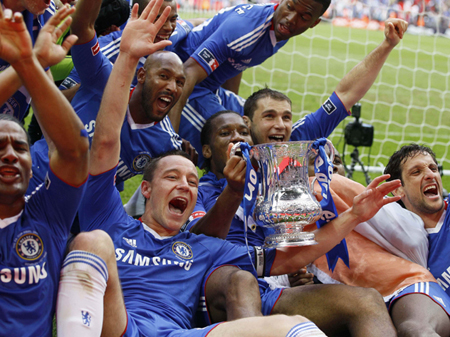 Sensasi Biru! - Bola.net