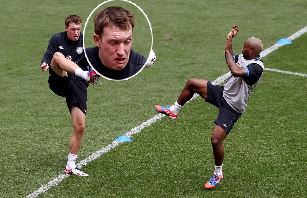 Parade Foto Ekspresi Lucu Phil Jones - Bola.net