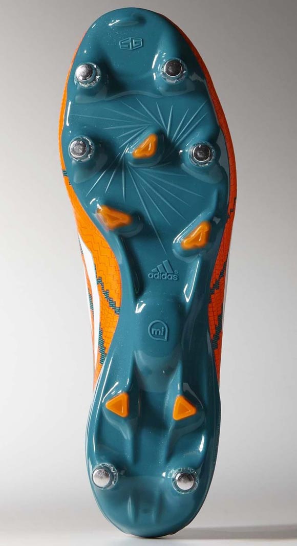 Sepatu Baru Messi; Adidas Mirosar10 - Bola.net