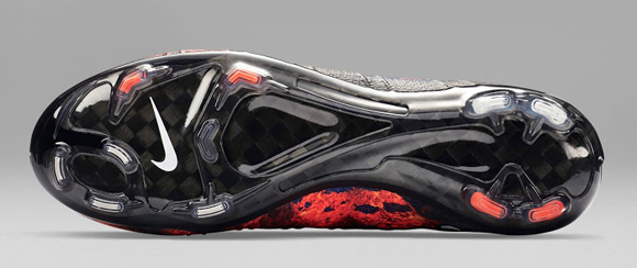 Rilis Sepatu Anyar CR7, Nike Terinspirasi Gunung Berapi Madeira - Bola.net