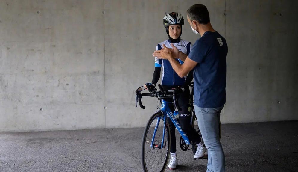 Galeri Foto: Jalan Terjal Masomah Ali Zada, Pesepeda Putri Afghanistan ...