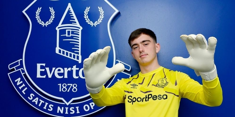 Profil Harry Tyrer - Bola.net