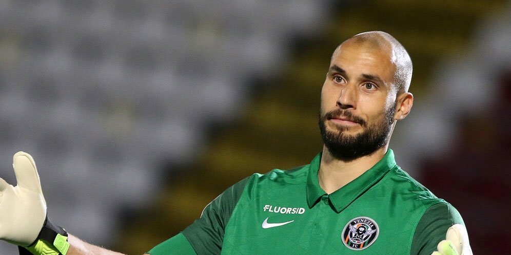 Profil Niki Maenpaa - Bola.net