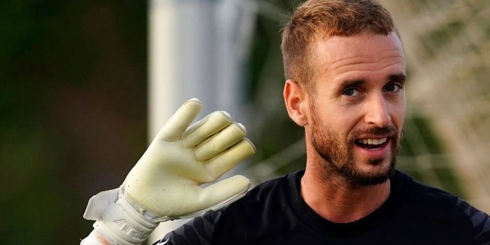 Profil Aaron Escandell - Bola.net