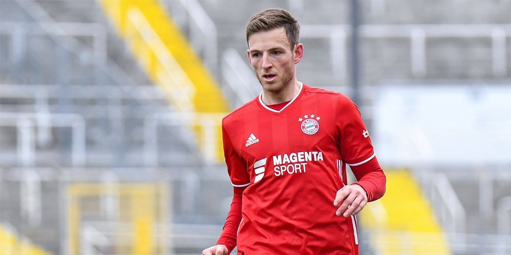 Profil Timo Kern - Bola.net