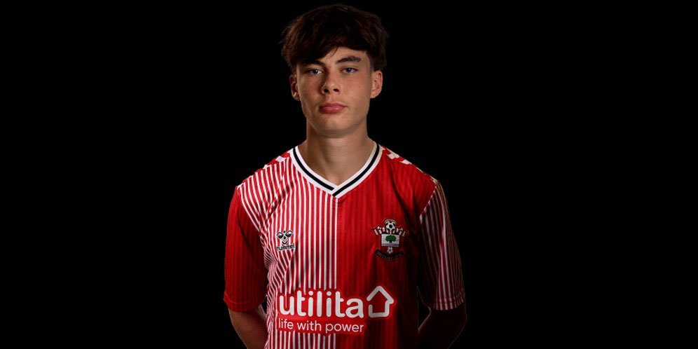 Profil Terbaru Jay Robinson - Bola.net