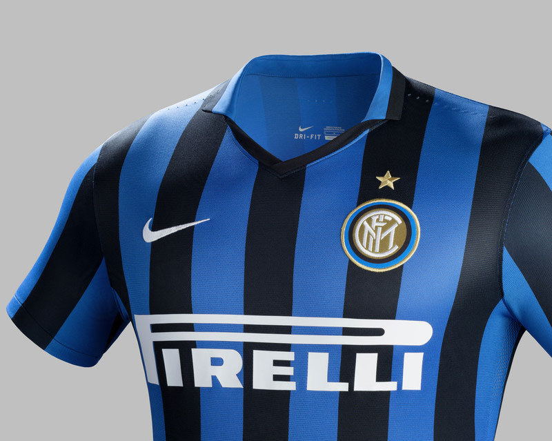 Detail Jersey Home Inter Milan 2015-16 - Bola.net