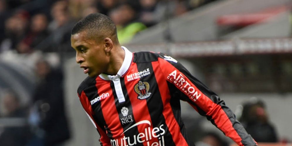 Dalbert Jadi Milik Inter Akhir Pekan Ini? - Bola.net