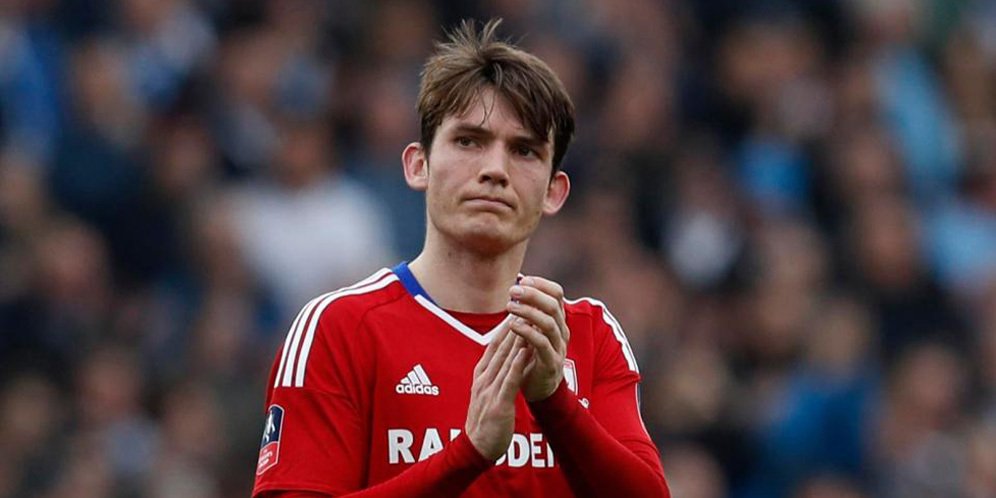 Lazio Impikan Kehadiran De Roon - Bola.net