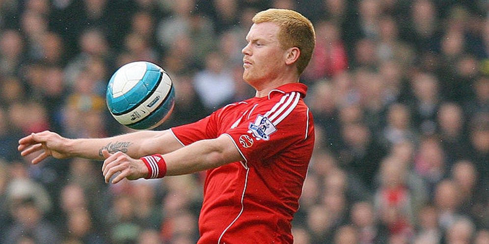 John Arne Riise dan Tendangan Keras yang Menghantui Alan Smith - Bola.net