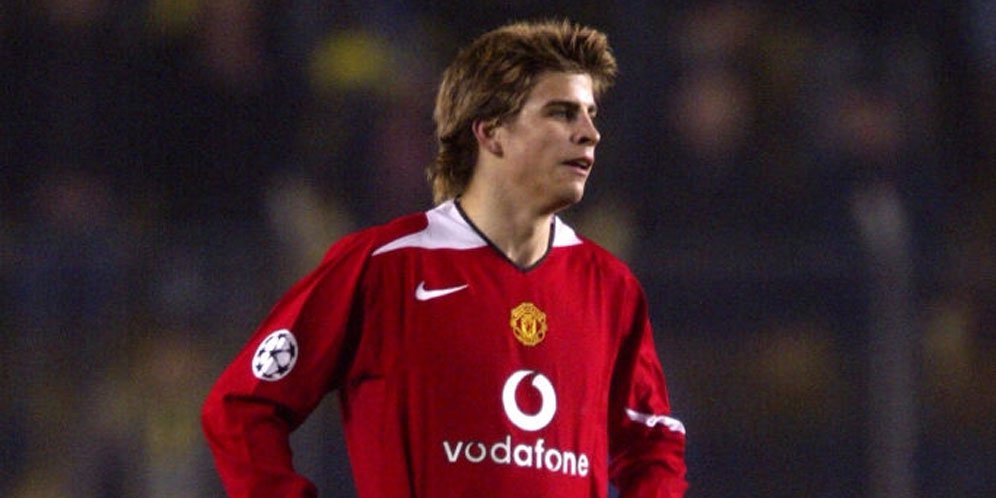 Kenapa Pique Hengkang dari MU? Ronney Punya Jawabannya - Bola.net