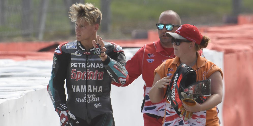 Fabio Quartararo Jatuh Usai Lihat Ban Belakang Alex Rins Selip - Bola.net