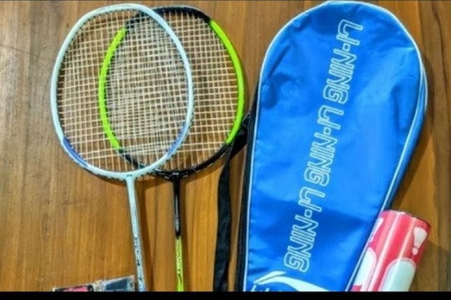 Bola Beli: Tips Membeli Raket Badminton Merek Lining - Bola.net