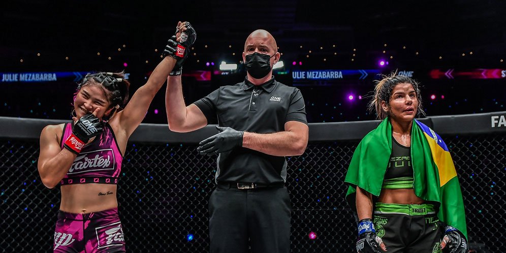 Stamp Fairtex dan Ritu Phogat Melaju ke Final ONE Womens Atomweight ...