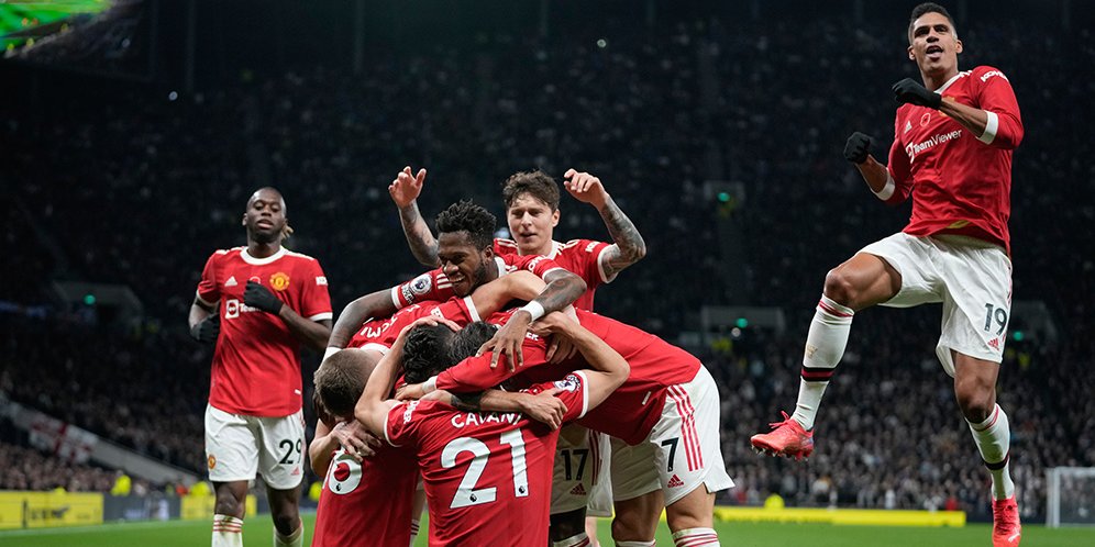 Lapis Dua Tapi Tetap Ngerih, Ini Perkiraan Starting XI MU Kontra Young ...