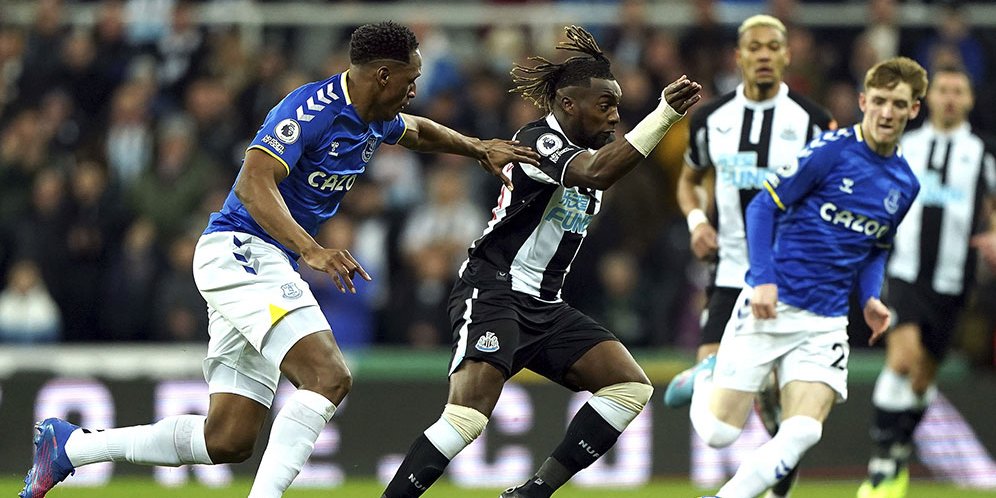 Laga Pertama Newcastle 'Baru': Hajar Everton 3-1, Keluar dari Zona ...