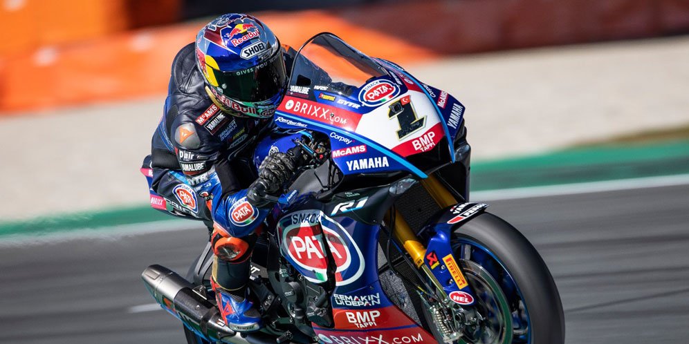 Hasil FP1 WorldSBK Inggris: Toprak Razgatlioglu Tercepat, Sajikan Aksi ...