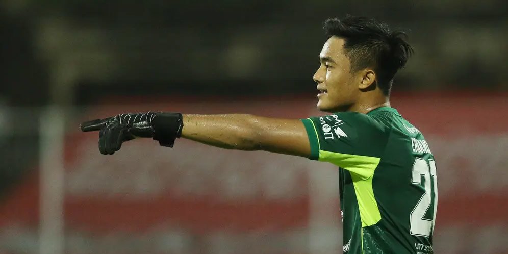 Belum Pernah Clean Sheet, Ernando Ari Tetap Jadi Pilihan Utama ...