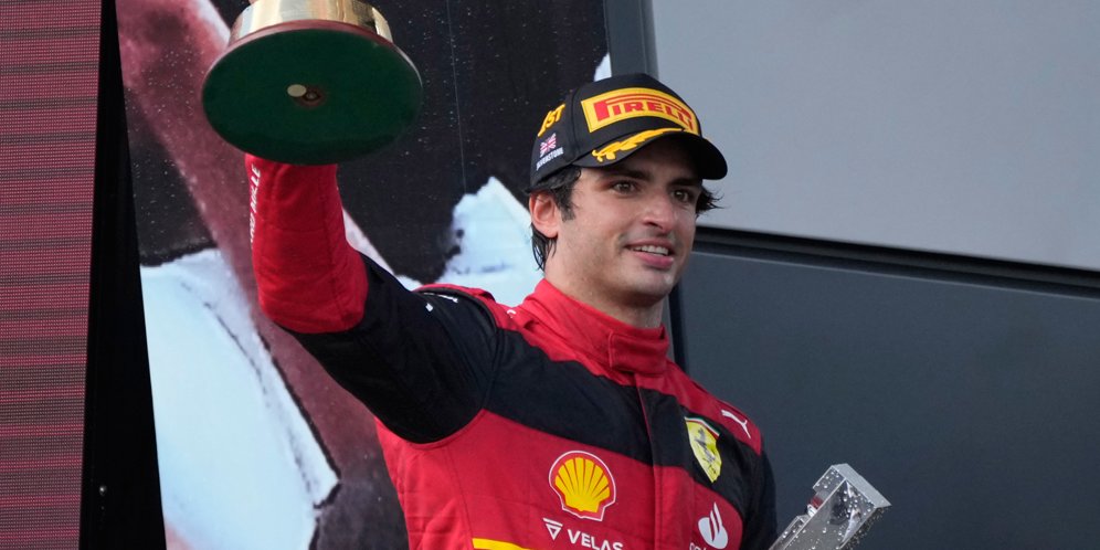 Penantian 7 Tahun, 151 Start: Carlos Sainz jr Sabet Kemenangan Perdana di Formula 1 - Bola.net