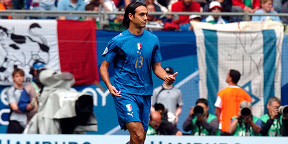 Alessandro Nesta, Nomor Punggung 13, dan Pertahanan yang Sempurna ...