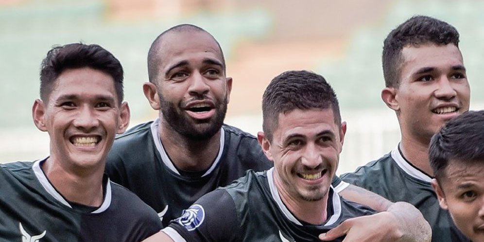 Hasil BRI Liga 1: Free Kick Dybal Bantu Persikabo Benamkan PSS Sleman ...