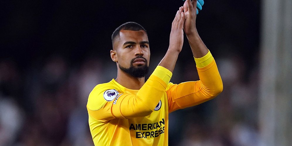 Chelsea Hidupkan Minat untuk Robert Sanchez - Bola.net