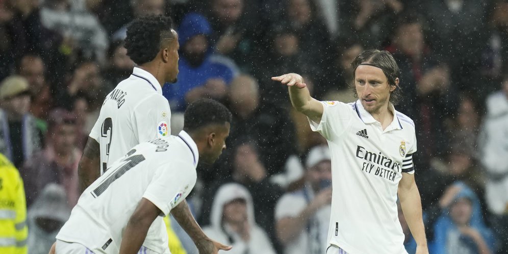 Tidak Hanya Benzema, Modric dan Valverde Juga Absen Bela Real Madrid di ...