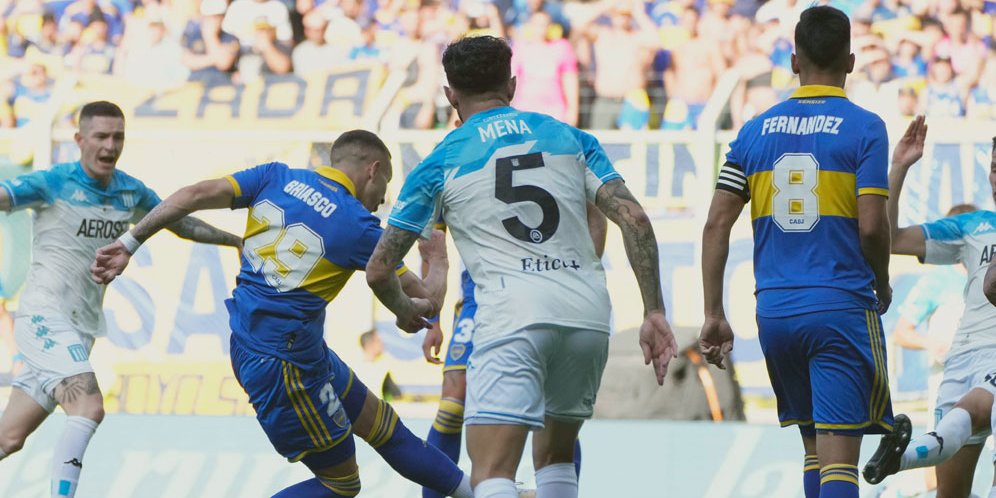 Edan! Bukannya Hujan Gol, Laga Final di Argentina Ini Malah Hujan 10 ...