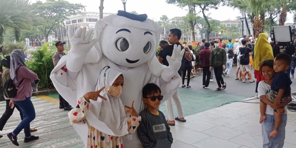 Seru! La'eeb Maskot Piala Dunia 2022 Nikmati Weekend dengan Keliling ...