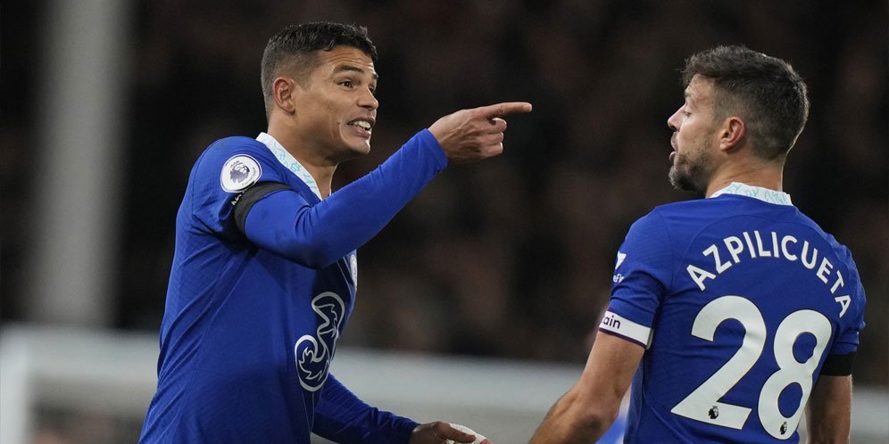 Siklus Hidup Chelsea: Beli Pemain Mahal > Kalah > Ganti Pelatih > Beli ...
