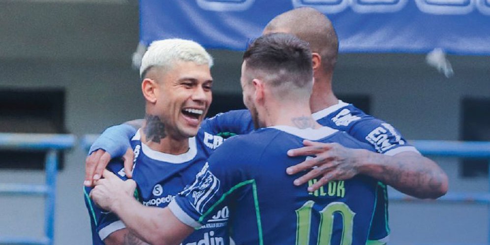 Tonton Lagi Dua Gol Ciro Alves yang Bantu Persib Bandung Bekuk PSS ...