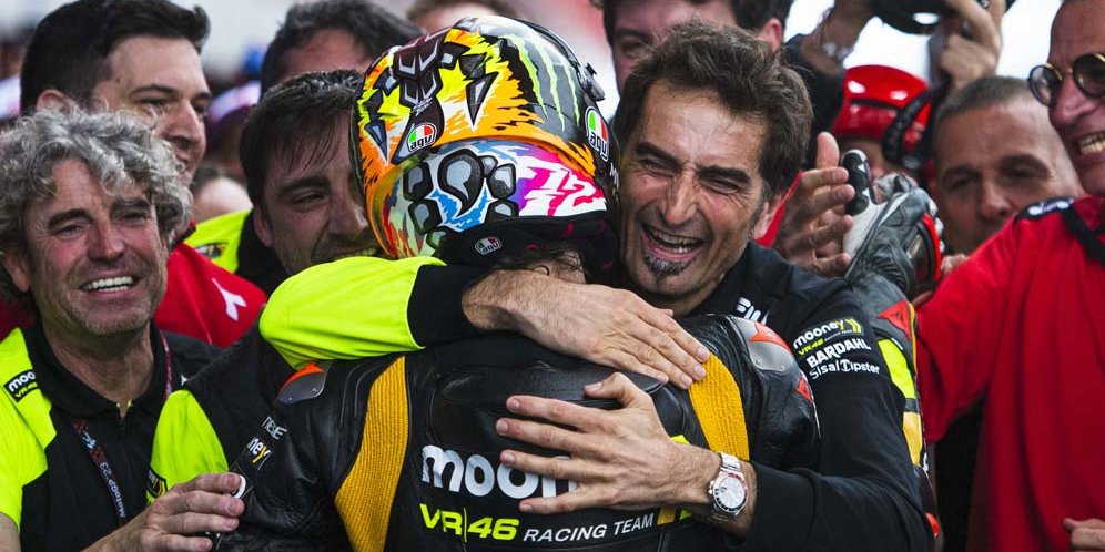Mantan Teknisi Data Valentino Rossi Girang Menang Bareng Marco ...