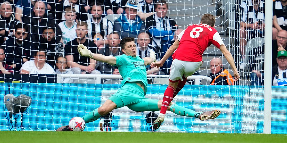 Ketika Kiper Newcastle Nick Pope Ambyarkan Banyak Peluang Arsenal ...