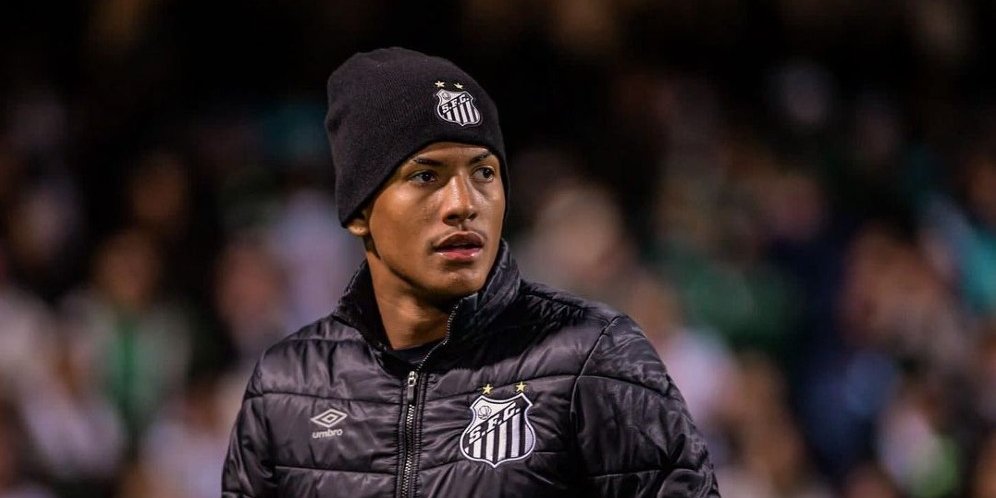 Chelsea Resmi Rekrut Wonderkid Brasil, Angelo Gabriel dari Santos ...