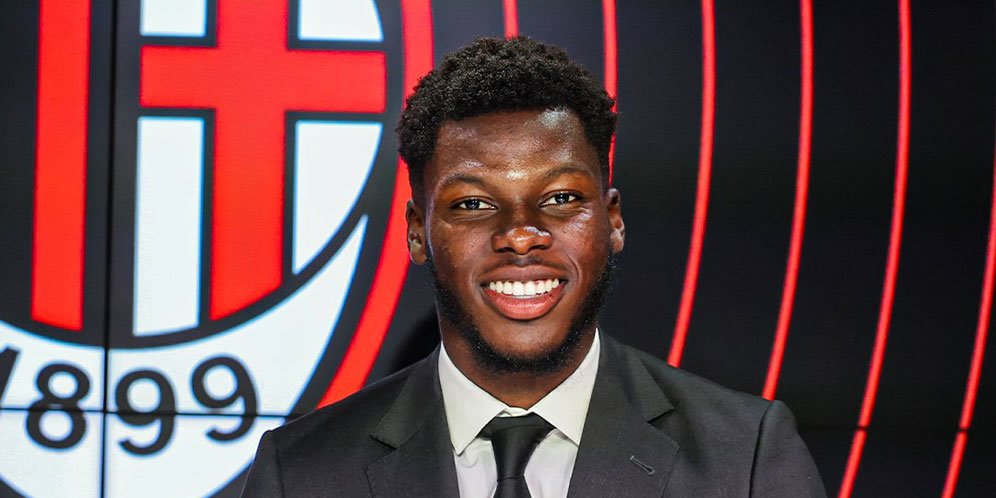 AC Milan Resmikan Transfer Yunus Musah dari Valencia, Rekrutan ke-8 ...