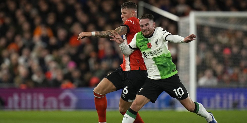 Digosipkan Jadi Incaran Manchester United, Begini Kata Ross Barkley ...