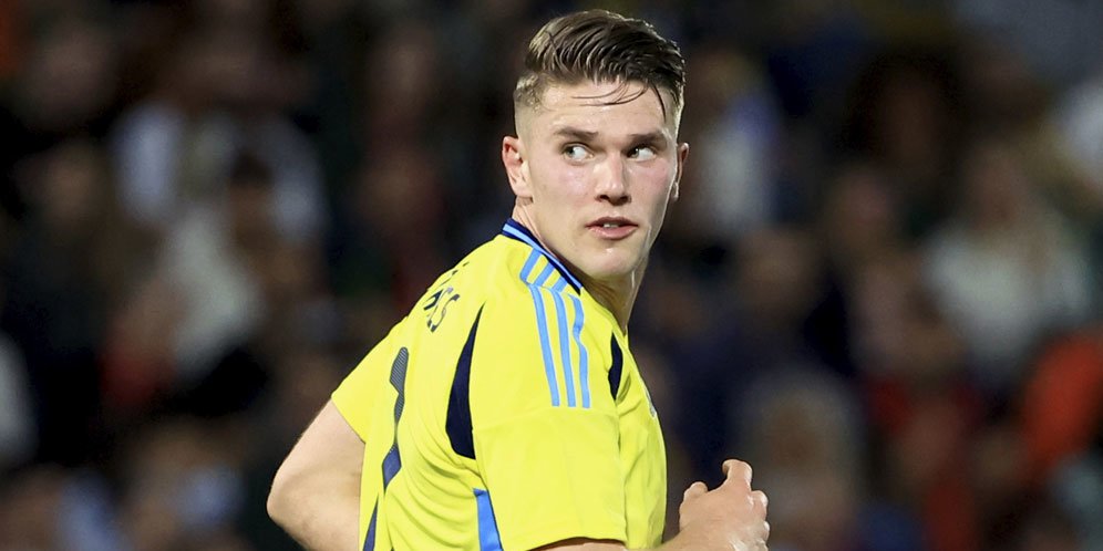 Striker Timnas Swedia Ini Jadi Incaran Liverpool - Bola.net
