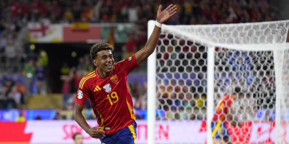 Adrien Rabiot Lempar Tantangan untuk Lamine Yamal, Apa Isinya? - Bola.net