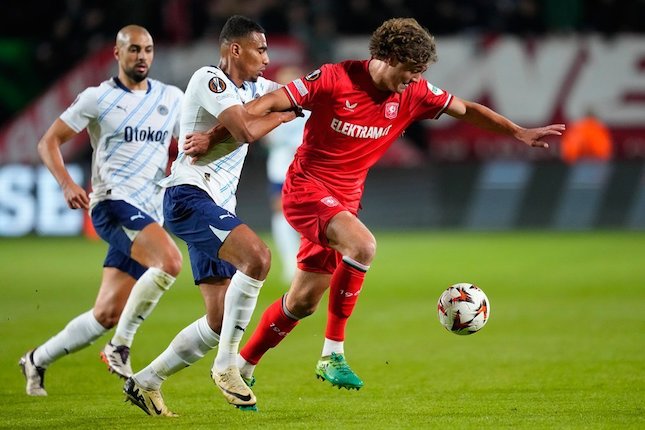 Hasil Twente vs Fenerbahce: Mees Hilgers Tampil Penuh Lawan Tim Jose ... Hasil Twente vs Fenerbahce: Mees Hilgers Tampil Penuh Lawan Tim Jose ...