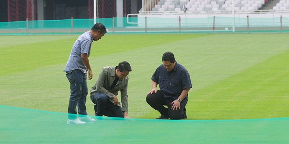 Video: Ketua Umum PSSI Cek Kondisi Rumput SUGBK, Bagaimana Hasilnya? - Bola.net