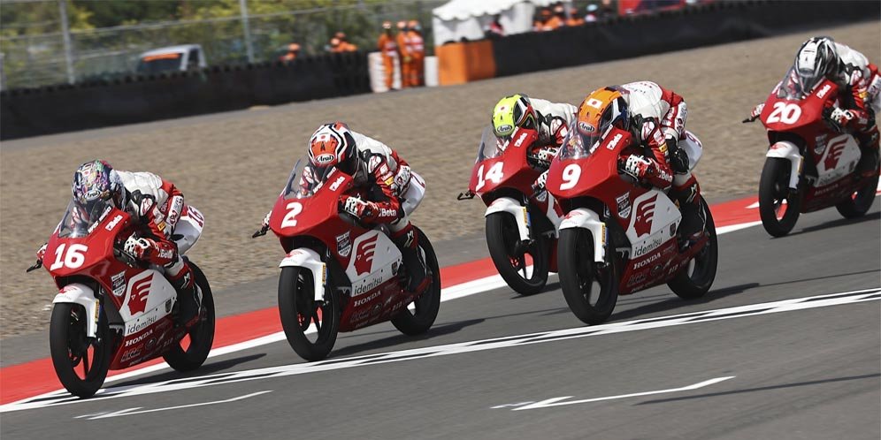 Daftar Pembalap Indonesia yang Berlaga di Idemitsu Asia Talent Cup 2025 - Bola.net