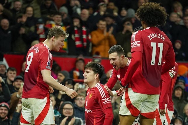 Kapten Ideal MU: Bruno Fernandes atau Harry Maguire? - Bola.net Kapten Ideal MU: Bruno Fernandes atau Harry Maguire? - Bola.net