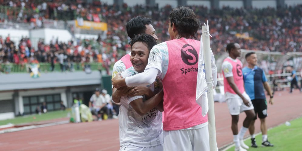 Link Live Streaming Persib Bandung vs Port FC - Piala Presiden 2025
