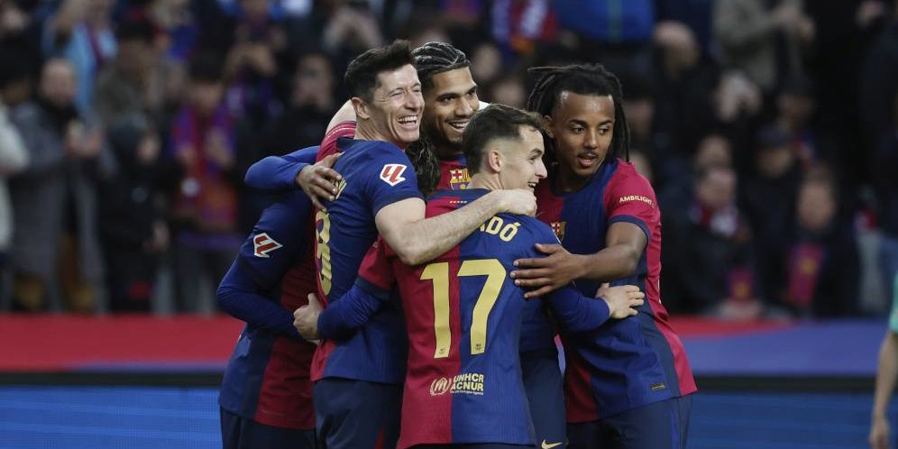 Duka Joan Laporta untuk Mendiang Dokter Tim Barcelona, Carles Minarro ...