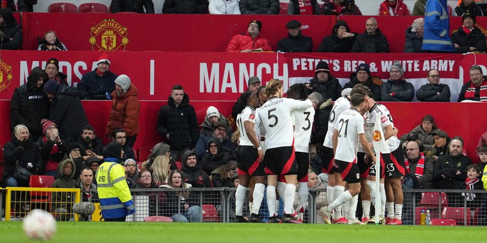 Hasil Manchester United vs Fulham: Skor 1-1 (3-4 Pen) - Bola.net