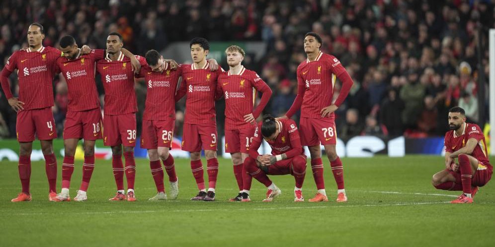 Mantap! 2 Pilar Liverpool Siap Tampil di Derby Merseyside - Bola.net