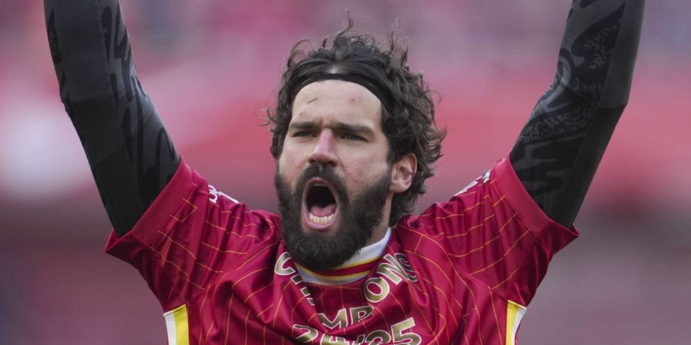 Alisson Becker Tinggalkan Tur Pramusim Liverpool, Kembali ke Inggris ...