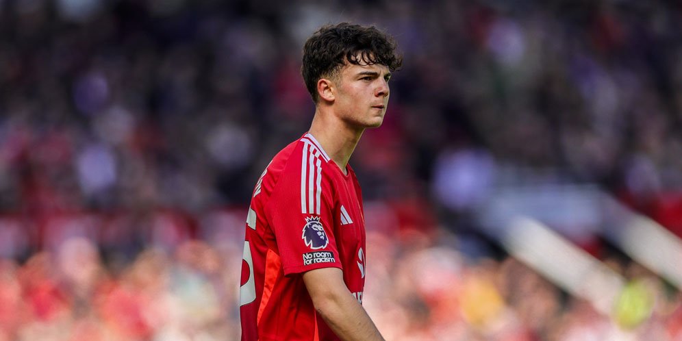 Profil Tyler Fredricson: Bek Muda MU yang Dapat Kepercayaan Debut dari ...