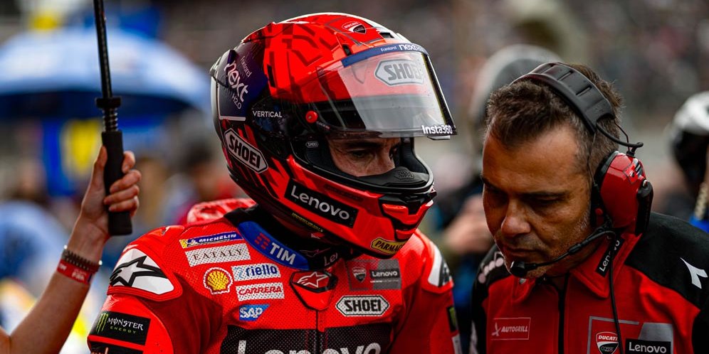 11 Merek Helm Pembalap MotoGP 2025, Lalui Berbagai Tes Agar Aman dan ...