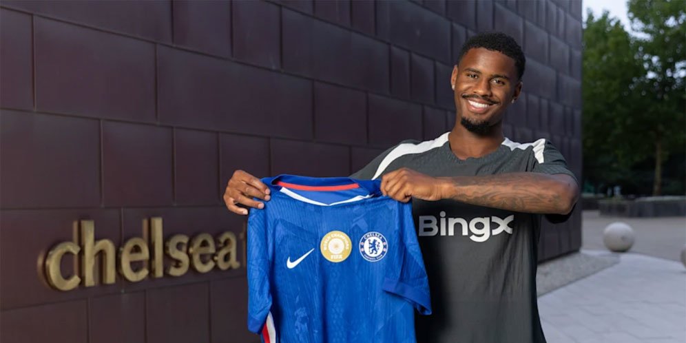 Resmi! Chelsea Datangkan Wonderkid Ajax Amsterdam, Jorrel Hato - Bola.net